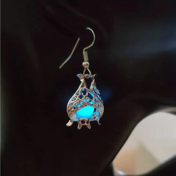 Jewelry | Glowing Bat Hanging Upside Down Lacey Mesh Lattice Wing ...